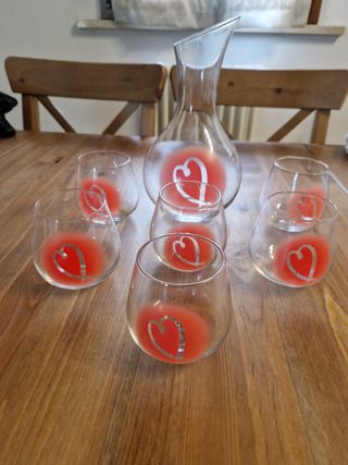 Set sei bicchieri e contenitore vino