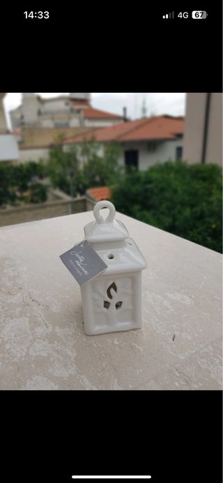 Lanterna in porcellana jutta maison.  