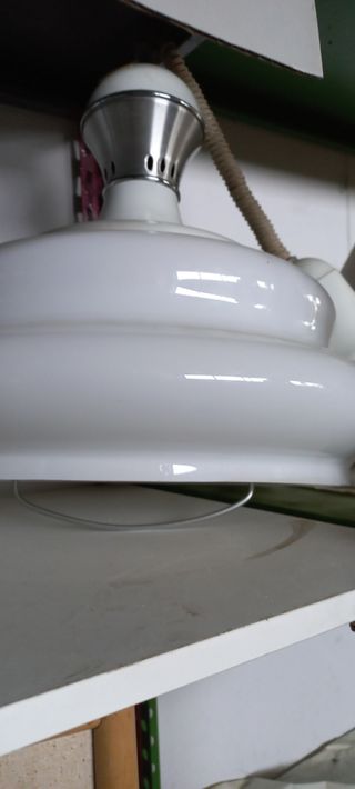 vecchio lampadario ma perfetto euro 25