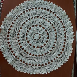 Centrotavola uncinetto a mano