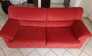 Divano 3 posti. 