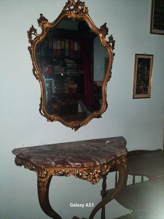 Consolle in marmo con specchio