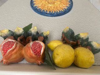 Frutta decorativa in ceramica 