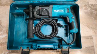 Tassellatore Makita HR2470