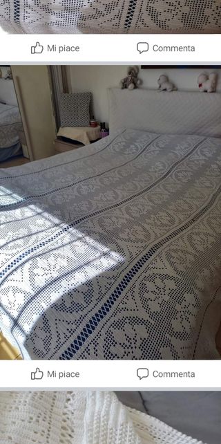 copriletto fatto al uncinetto bianco