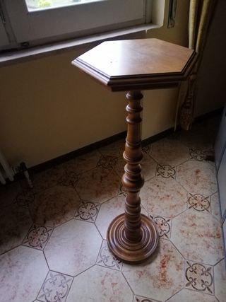 Alzata piantana portavaso