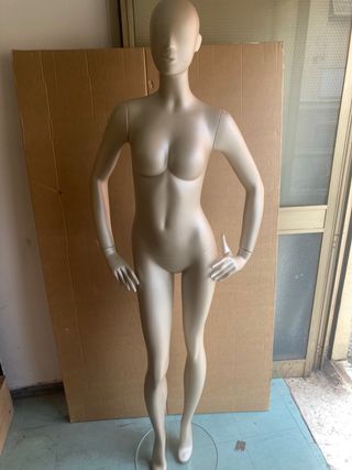 Manichino donna