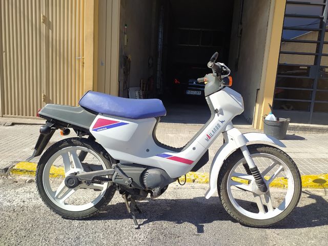 Honda wallaroo 49cc de segunda mano por 500 EUR en Vilanova i la Geltrú en WALLAPOP