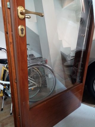 Porte finestre in legno massiccio a