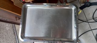 grande vassoio in acciaio molto pesante 