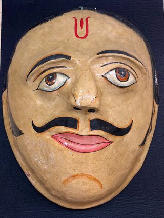 Maschera in cartapesta 