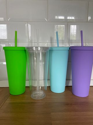 Set 4 bicchieri con cannuccia nuovi