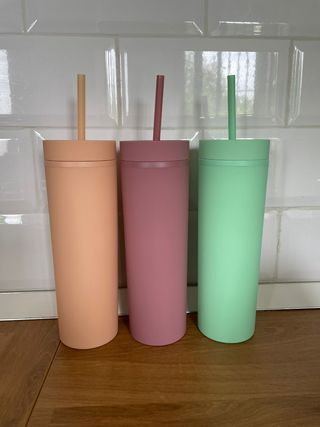 Set 3 bicchieri con cannuccia nuovi 