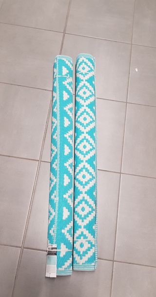 tappeto azzurro turchese 