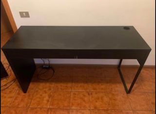 scrivania, marrone-nero, 142×50 (IKEA) Trento, TN
