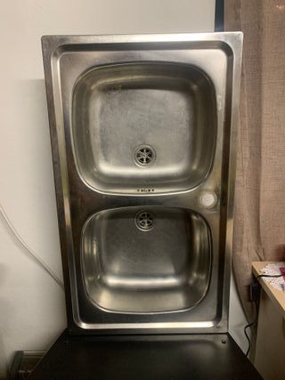 Lavandino due vasche in acciaio