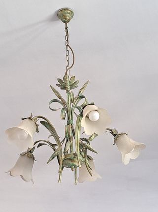 Lampadario vintage elegante