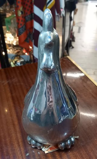 gallina in porcellana argentata