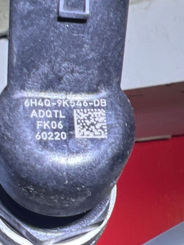 LR002473 - Inyector Land Rover 3.6 TD V8 de segunda mano por 500 EUR en ...