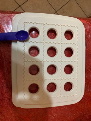 Stampo ravioli tupperware 