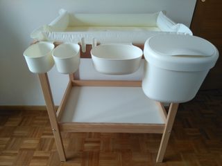 fasciatoio+materassino+kit portaoggetti IKEA