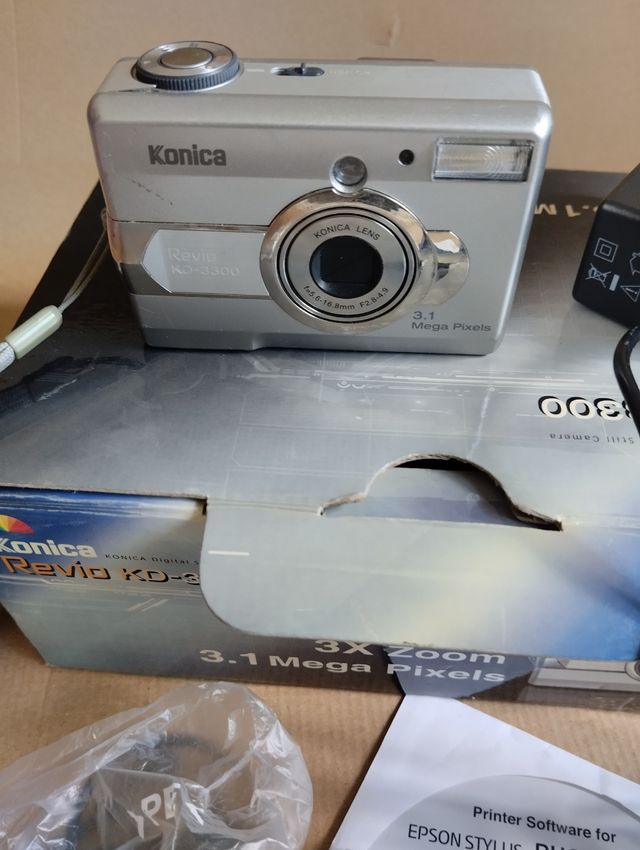 camera fotos konica revio antigua de segunda mano por 20 EUR en Madrid en WALLAPOP