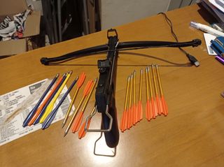 arco balestra tiro al bersaglio 