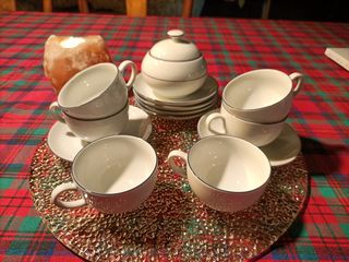 set caffè 6 tazzine 6 piattini e zuccheriera thun