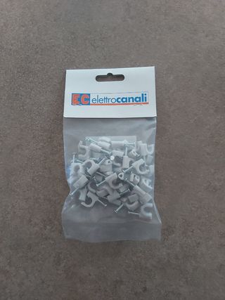 Graffette per cavi elettrici