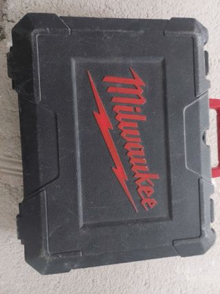 milwaukee M12 BPD-202C