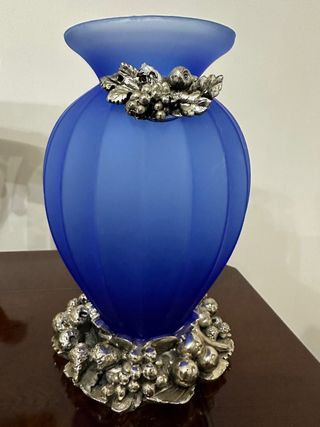 Vaso in vetro con base argentata