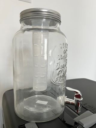 Fusto di vetro con rubinetto