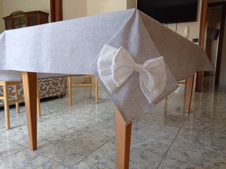 tovaglia con fiocchi