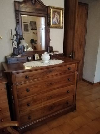 Mobile a cassettoni stile '800