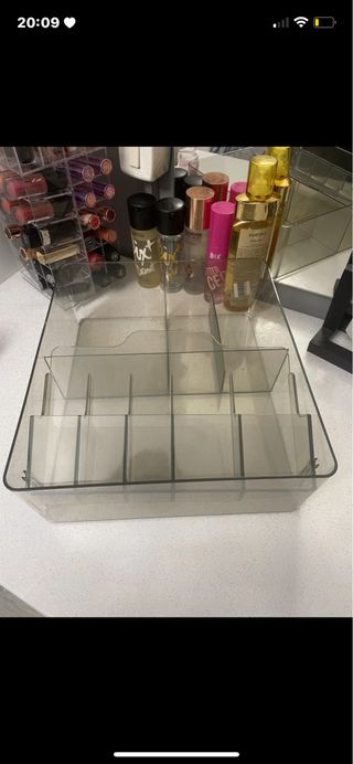 Divisorio Makeup e accessori ikea