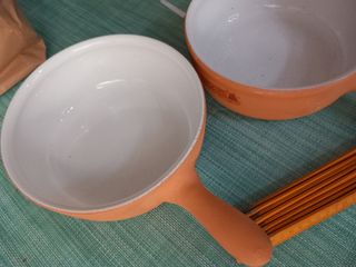 2 tegami terracotta      8euro