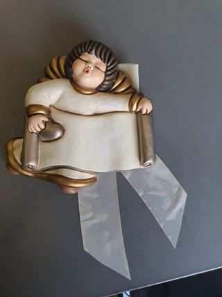 Angelo con targhetta Thun