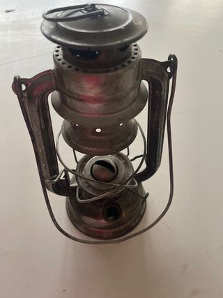 Antica lampada ad olio