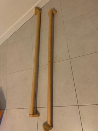 2 bastoni molto robusti in legno pieno