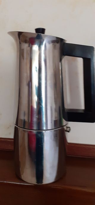 caffettiera  d'acciaio