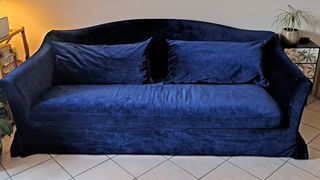 Divano letto a 3/4 posti in velluto blu notte