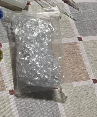 Pietre per riempimento resina