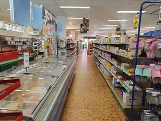 Banco surgelati con copertura in vetro