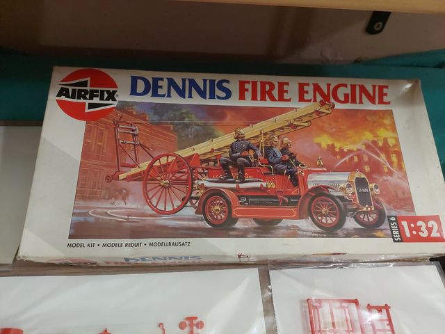 Camion bomberos Dennis Fire Engine de segunda mano por 35 EUR en ...