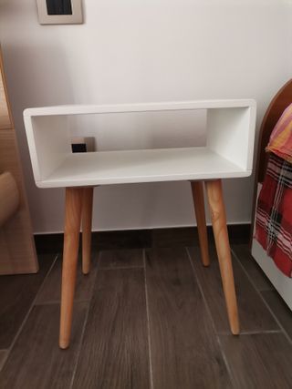 Due comodini di seconda mano ma in buone condizion