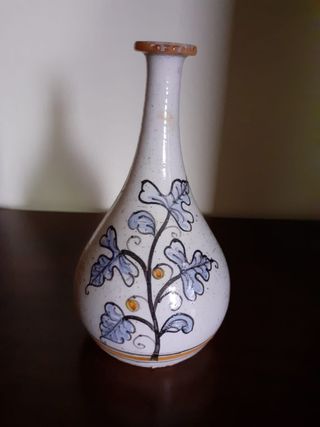 vasetto in ceramica dipinto a mano