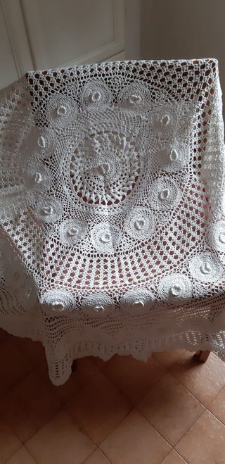 Tovaglia cotone a uncinetto