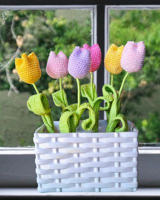 tulipano ad uncinetto amigurumi