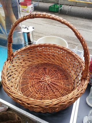 grande cesta in vimini con manico