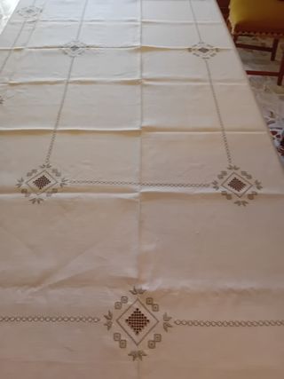 tovaglia puro lino con decoro